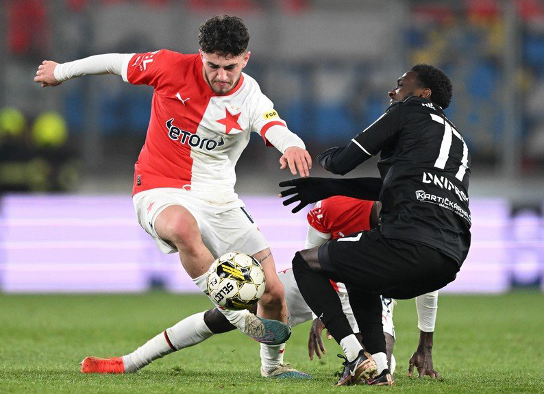 Změna termínů semifinále | MOL Cup